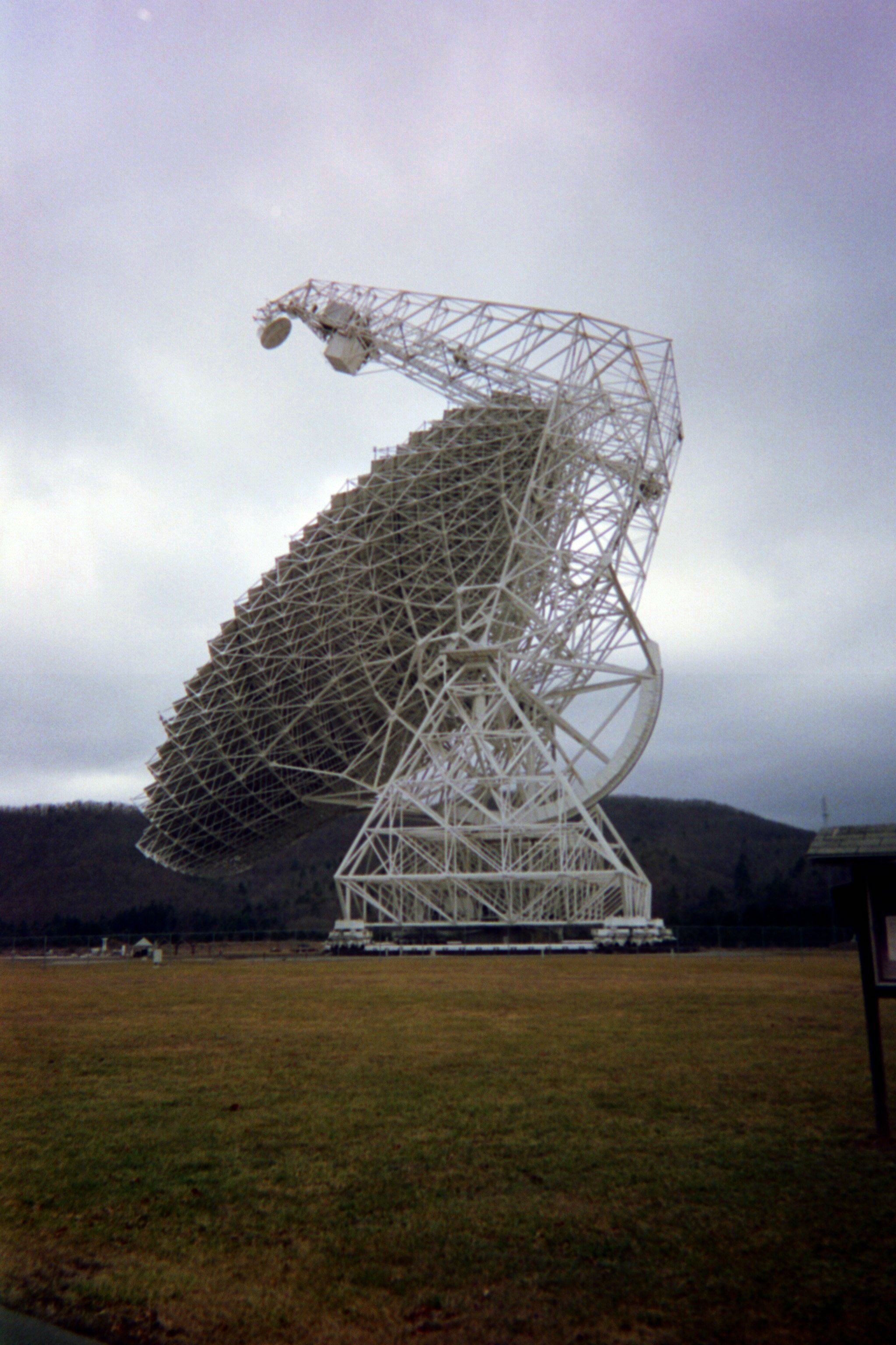 Searching For E.T. In An Electronic Dead Zone - Science Friday