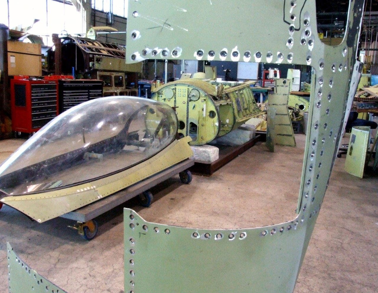 Peeking Under The Skin Of Aging Aircraft